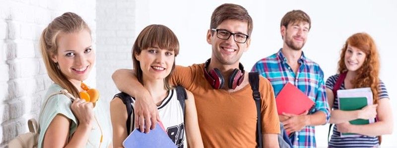 Estes são os 10 materiais essenciais que um estudante universitário ...