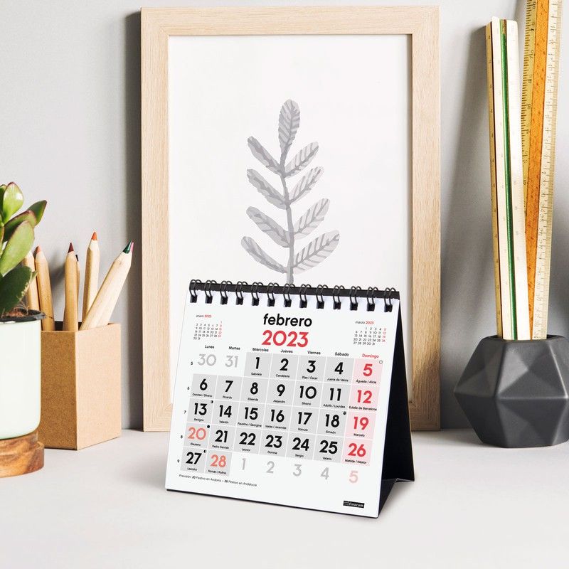 Calendario Finocam neutro sobremesa con números grandes. Tamaño XXS ... Calendario Finocam neutro sobremesa con números grandes. Tamaño XXS ...