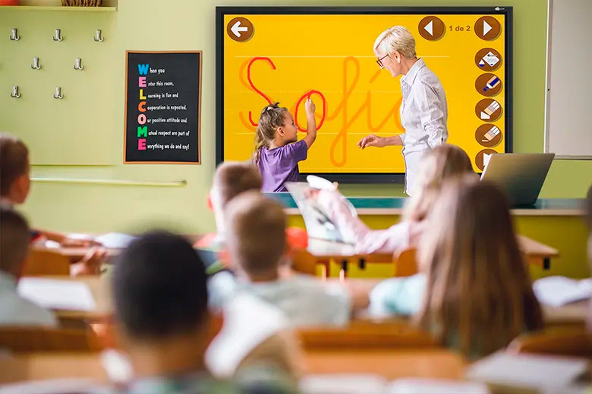 Pantallas digitales interactivas táctiles multi CLASS SCREEN — Cartabon